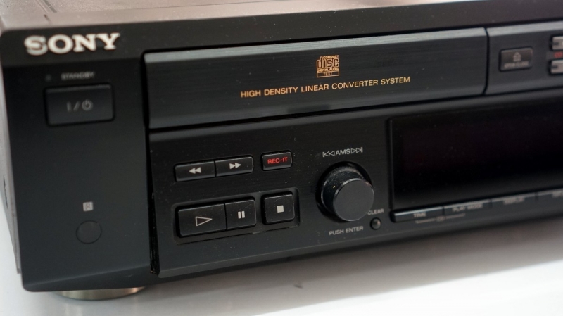 ขายเครื่องเล่น CD MD SONY MXD-D3 อัดไปมาได้ เสียงดี - เว็บบอร์ดหูฟัง ...