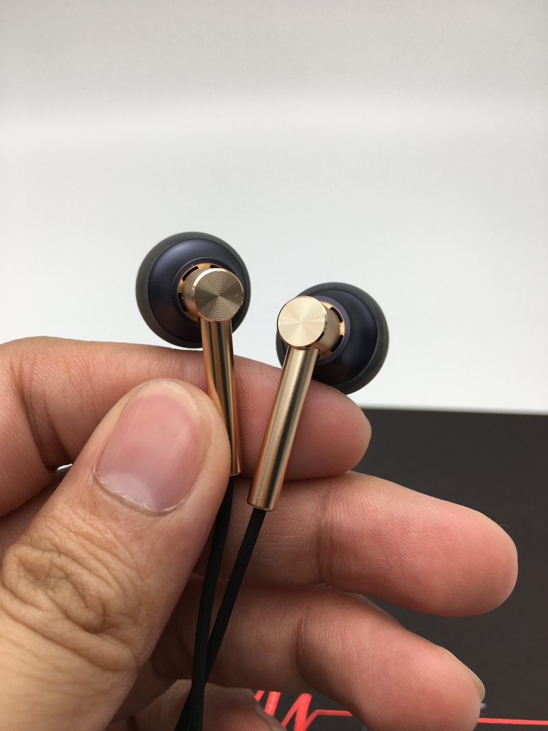 [FS] หูฟัง 1more E1008 Earbud2Driver ประกันยังเหลือ & VE Monk Plus - เว็บบอร์ดหูฟังมั่นคง ...