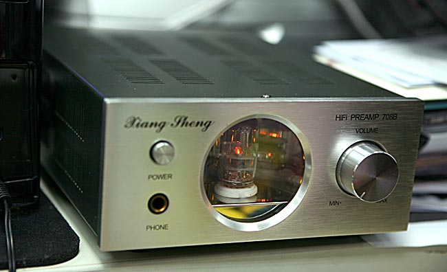ขาย preamp "หลอด" ตั้งโต๊ะ Xiang sheng 708B ****** - เว็บบอร์ดหูฟัง ...
