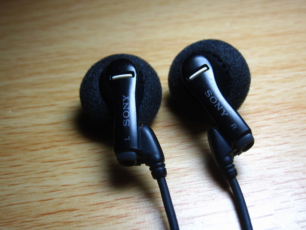 ขออนุญาติเฮียมั่นคงขายหูฟังกับอุปกรณ์MDจ้า - เว็บบอร์ดหูฟังมั่นคง ...