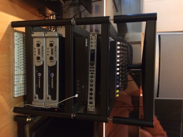 [IC] Audio Rack ชั้นวางแอมป์ DAC เครื่องกรองไฟ etc. - เว็บบอร์ดหูฟัง ...