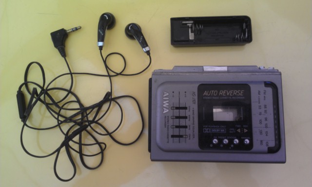 ขาย AIWA HS-J101 พร้อมหูฟัง รังถ่าน ใช้ไม่ได้ ขายถูกตามสภาพ ขาย 400 บาท 0927135556 - เว็บบอร์ดหู ...