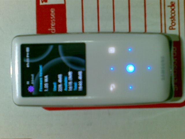 ขาย MP3 SAMSUNG YP-S3 2GB พร้อมสาย USB ขาย 450 บาท 0927135556 - เว็บบอร์ดหูฟังมั่นคง munkonggadget