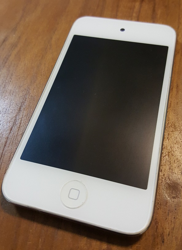 ขาย iPod Touch Gen4 32GB - เว็บบอร์ดหูฟังมั่นคง munkonggadget
