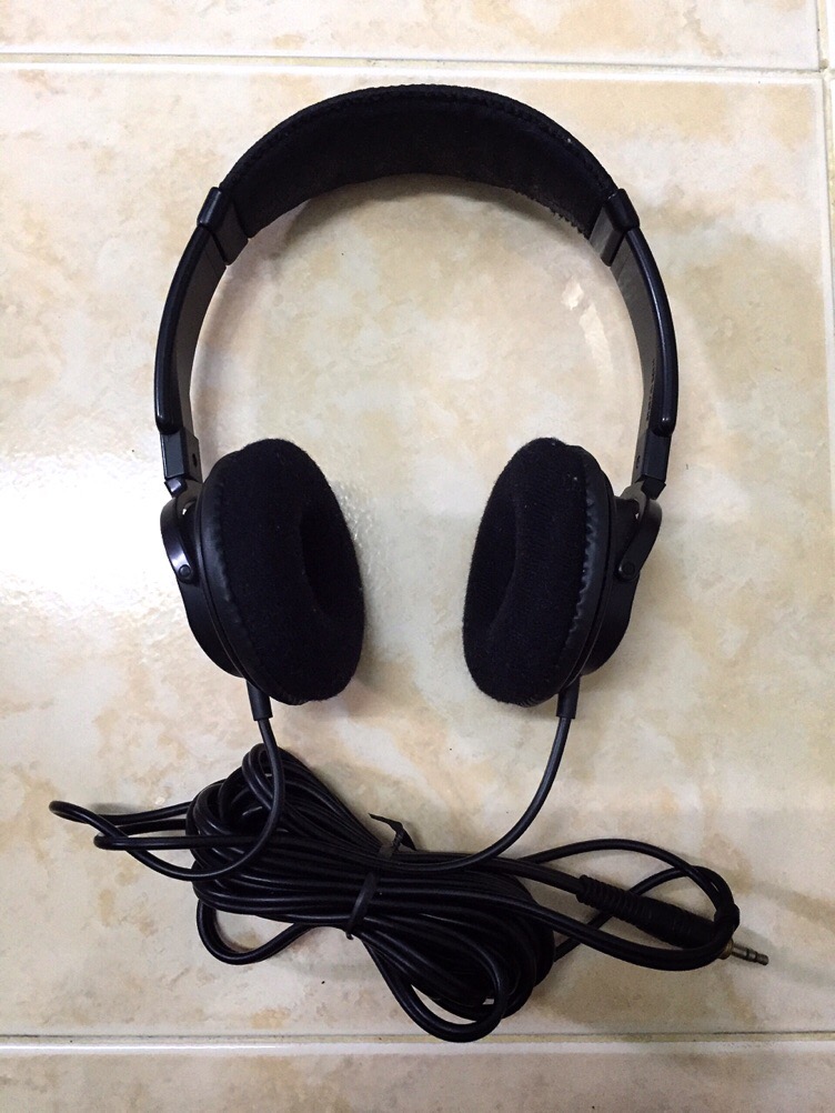 หูฟัง sony mdr-cd100 และ อะแด๊ปเตอร์ 3v,ที่ชาร์จแบตหมากหรั่ง,หูฟัง808 ...
